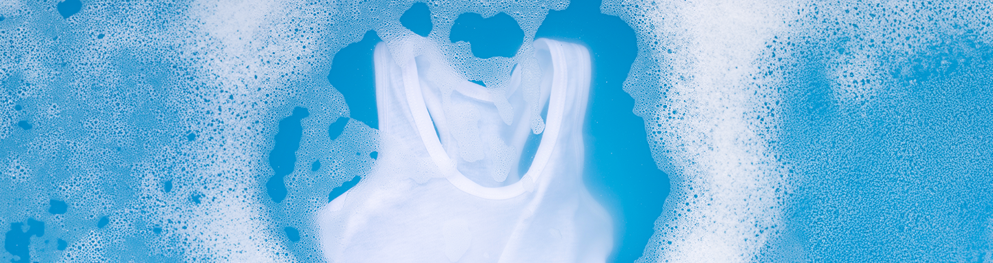 Oxygen Bleach vs Chlorine Bleach | Types of Bleach | OxiClean™